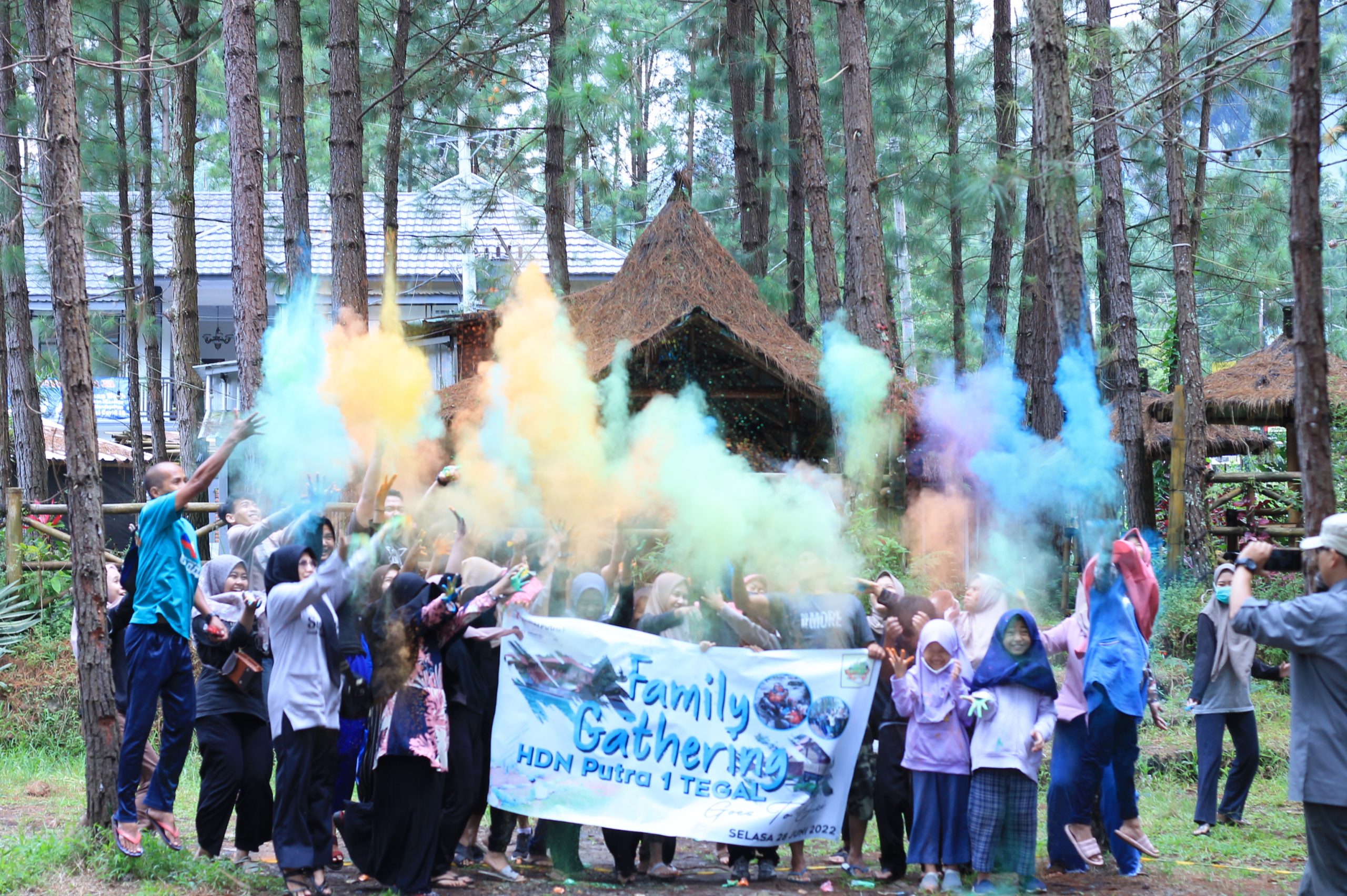 Family Gathering Guci Forest Wisata Air Panas Tegal